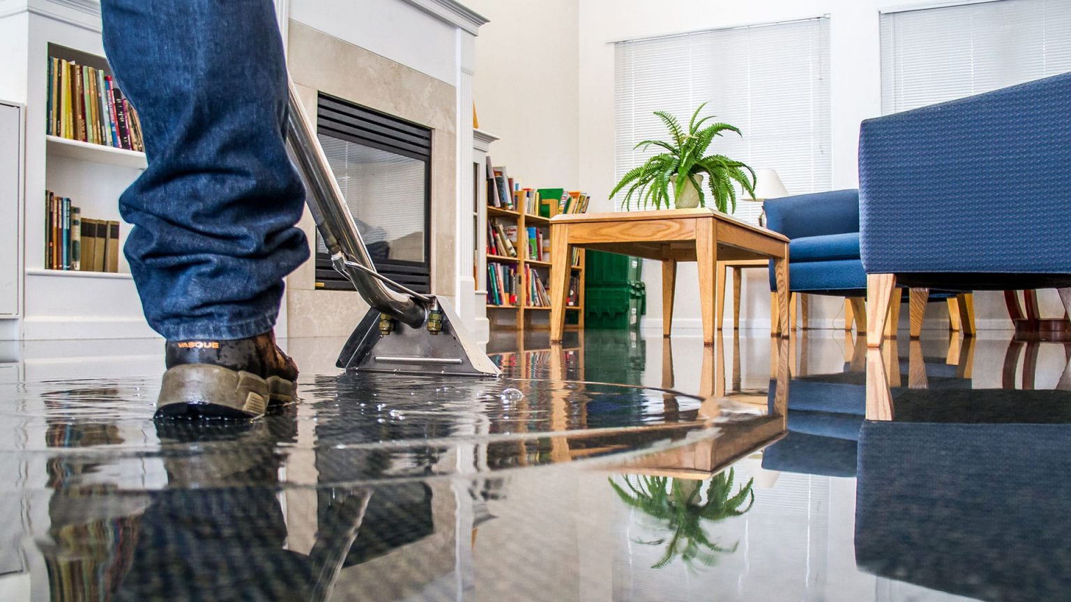 Water Damage Mitigation - Restoration Geeks